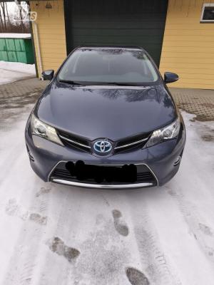 Toyota Auris 2014 in Vilnius, with an engine capacity of 1.80 L and mileage of 203 thousand km for 8200 €, photo  on AUTOMOTO.COM.LV
