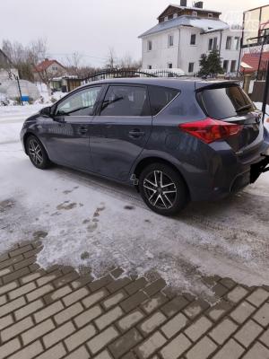 Toyota Auris 2014 Viļņa, ar dzinēja tilpumu 1.80 L un nobraukumu 203 tūkst. km par 8200 €, foto 3 vietnē AUTOMOTO.COM.LV