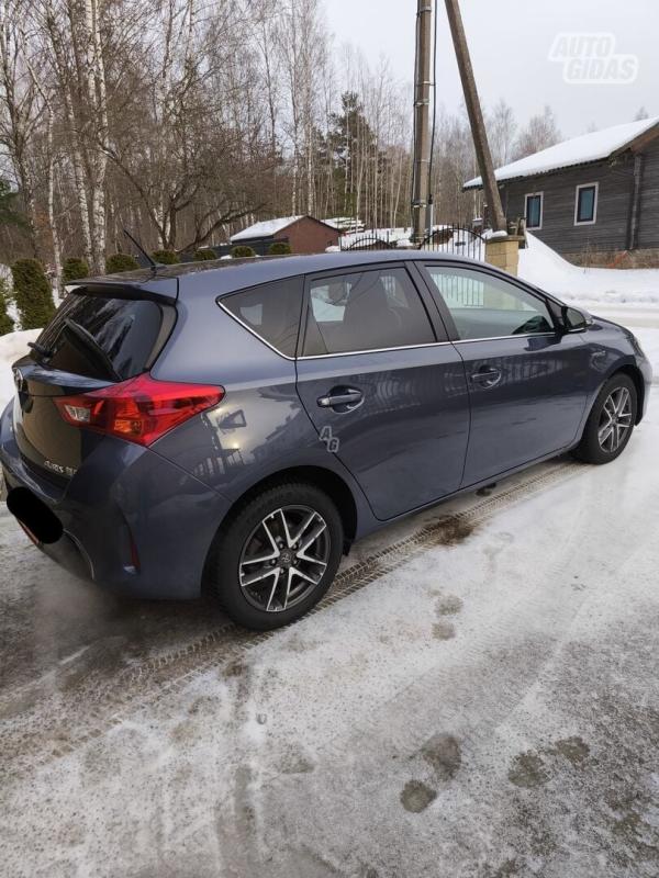 Toyota Auris 2014 in Vilnius, with an engine capacity of 1.80 L and mileage of 203 thousand km for 8200 €, photo 4 on AUTOMOTO.COM.LV