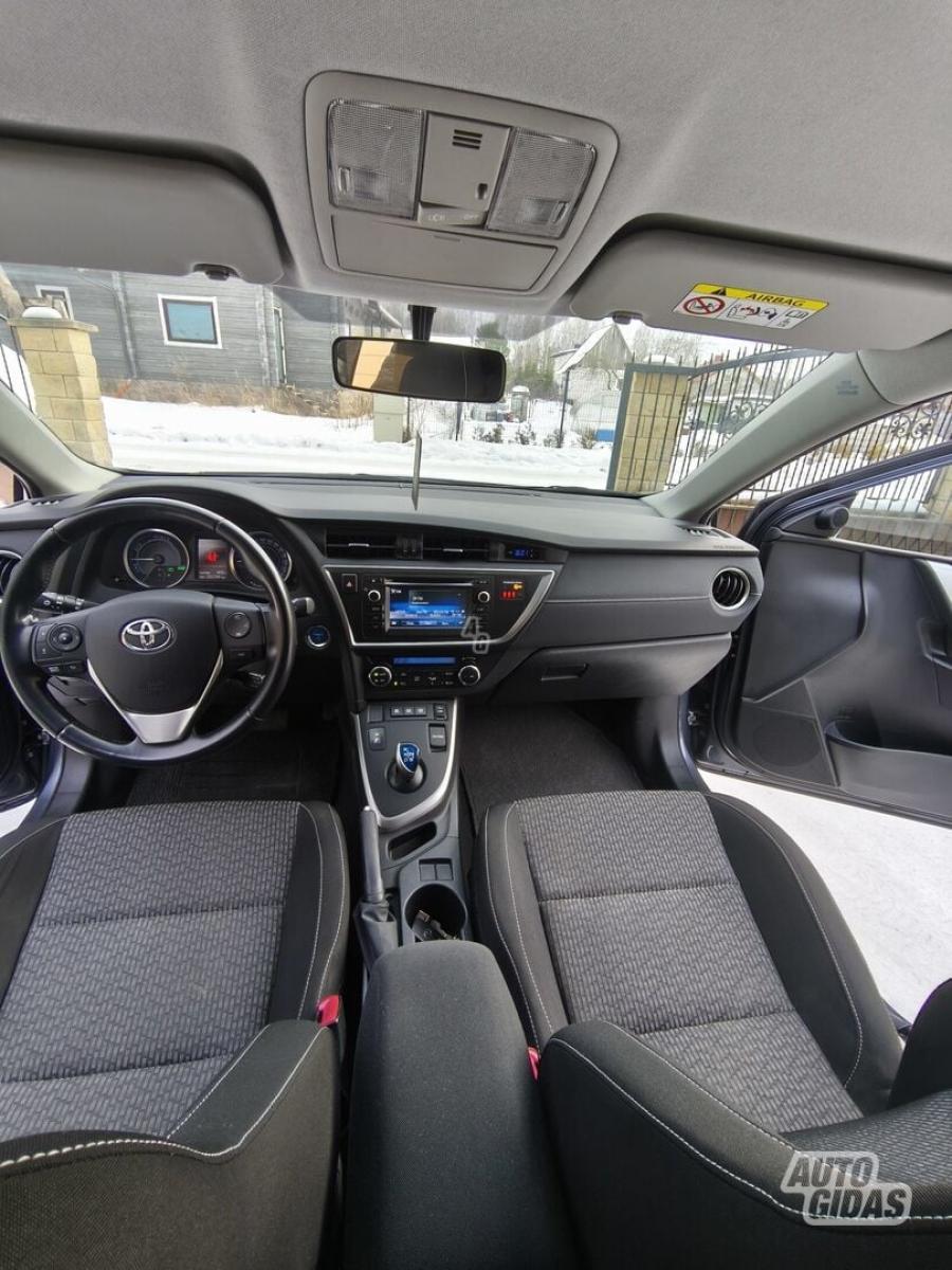 Toyota Auris 2014 Viļņa, ar dzinēja tilpumu 1.80 L un nobraukumu 203 tūkst. km par 8200 €, foto 8 vietnē AUTOMOTO.COM.LV