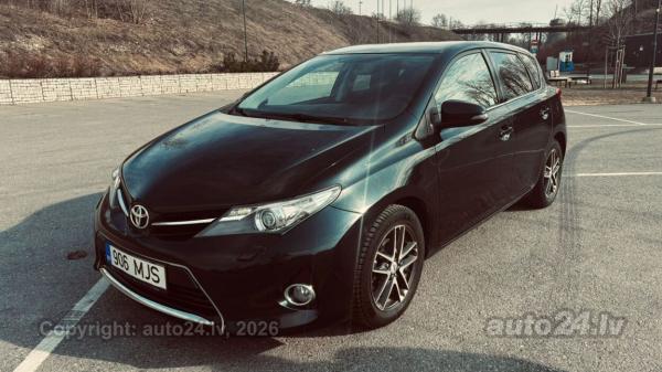 Toyota Auris 2014 in Rakvere, with an engine capacity of 1.60 L and mileage of 117 thousand km for 8000 €, photo 1 on AUTOMOTO.COM.LV