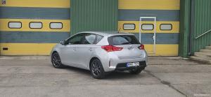Toyota Auris 2014 in Kaunas, with an engine capacity of 1.60 L and mileage of 301 thousand km for 7200 €, photo 4 on AUTOMOTO.COM.LV