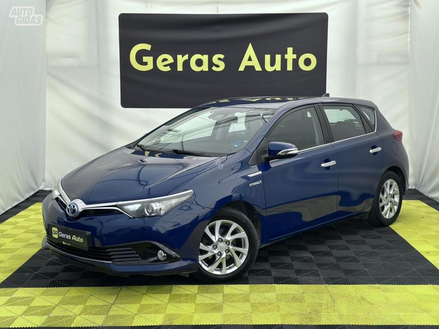 Toyota Auris 2016 in Avizieniai, with an engine capacity of 1.80 L and mileage of 215 thousand km for 9990 €, photo 1 on AUTOMOTO.COM.LV