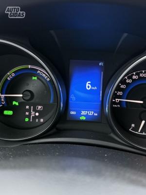 Toyota Auris 2016 in Vilnius, with an engine capacity of 1.80 L and mileage of 207 thousand km for 11000 €, photo 12 on AUTOMOTO.COM.LV