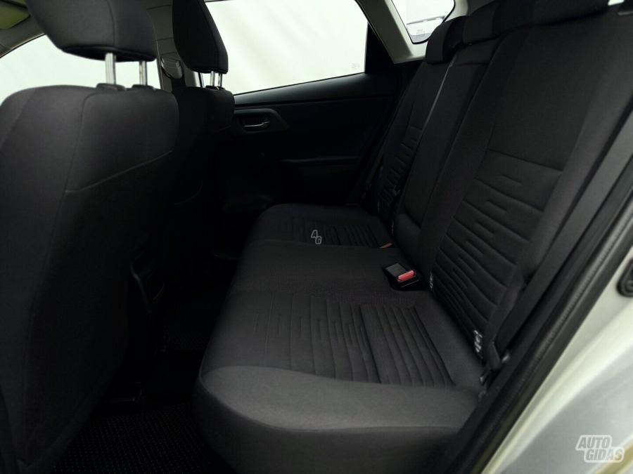Тойота Аурис 2016 в Авиженяй, объемом двигателя 1.80 л и пробегом 124 тыс. км за 11200 €, фото 12 на AUTOMOTO.COM.LV