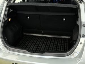 Тойота Аурис 2016 в Авиженяй, объемом двигателя 1.80 л и пробегом 124 тыс. км за 11200 €, фото 13 на AUTOMOTO.COM.LV
