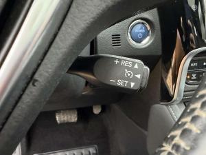 Toyota Auris 2016 in Vilnius, with an engine capacity of 1.80 L and mileage of 186 thousand km for 12666 €, photo 19 on AUTOMOTO.COM.LV