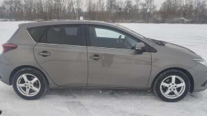 Toyota Auris 2017 Marijampole, ar dzinēja tilpumu 1.20 L un nobraukumu 150 tūkst. km par 7900 €, foto 3 vietnē AUTOMOTO.COM.LV