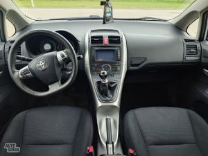 Toyota Auris 2017 in Taurage, with an engine capacity of 2.00 L and mileage of 247 thousand km for 4500 €, photo 10 on AUTOMOTO.COM.LV