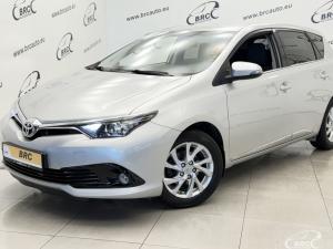 Toyota Auris 2017 in Vilnius, with an engine capacity of 1.60 L and mileage of 115 thousand km for 8900 €, photo  on AUTOMOTO.COM.LV