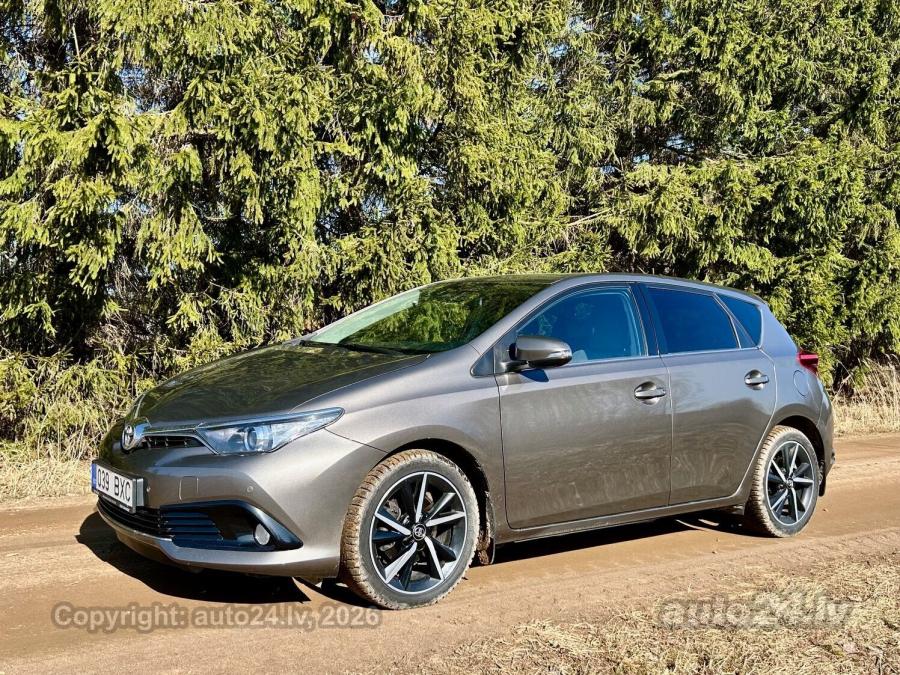 Toyota Auris 2018 in Tartu, with an engine capacity of 1.60 L and mileage of 117 thousand km for 12100 €, photo 6 on AUTOMOTO.COM.LV