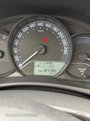 Toyota Auris 2018 in Tallinn, with an engine capacity of 1.60 L and mileage of 160 thousand km for 10800 €, photo 15 on AUTOMOTO.COM.LV