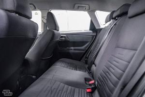 Toyota Auris 2018 in Kaunas, with an engine capacity of 1.80 L and mileage of 238 thousand km for 10490 €, photo 10 on AUTOMOTO.COM.LV