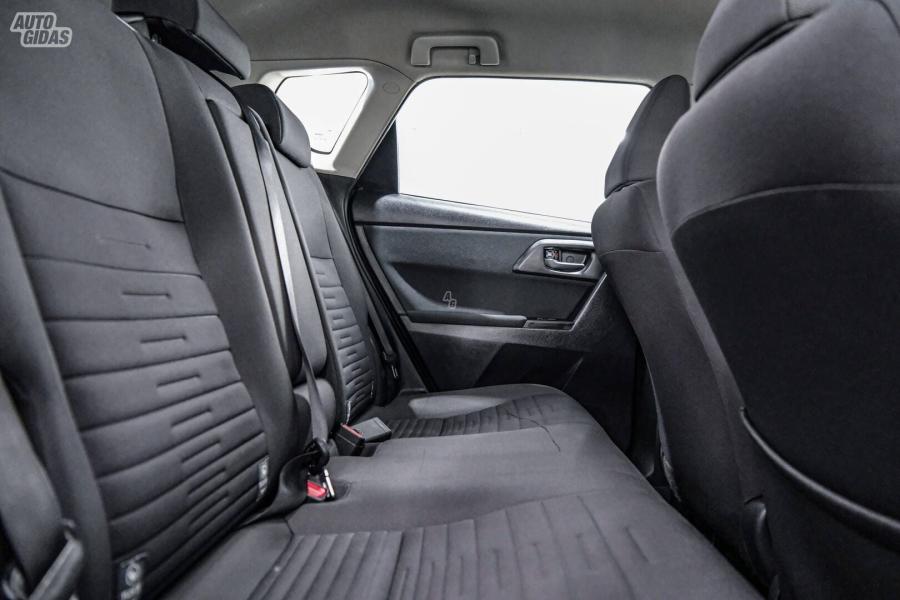 Toyota Auris 2018 in Kaunas, with an engine capacity of 1.80 L and mileage of 238 thousand km for 10490 €, photo 11 on AUTOMOTO.COM.LV