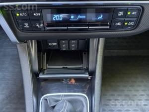 Тойота Аурис 2018 в Рига, объемом двигателя 1.60 л и пробегом 159 тыс. км за 8410 €, фото 18 на AUTOMOTO.COM.LV