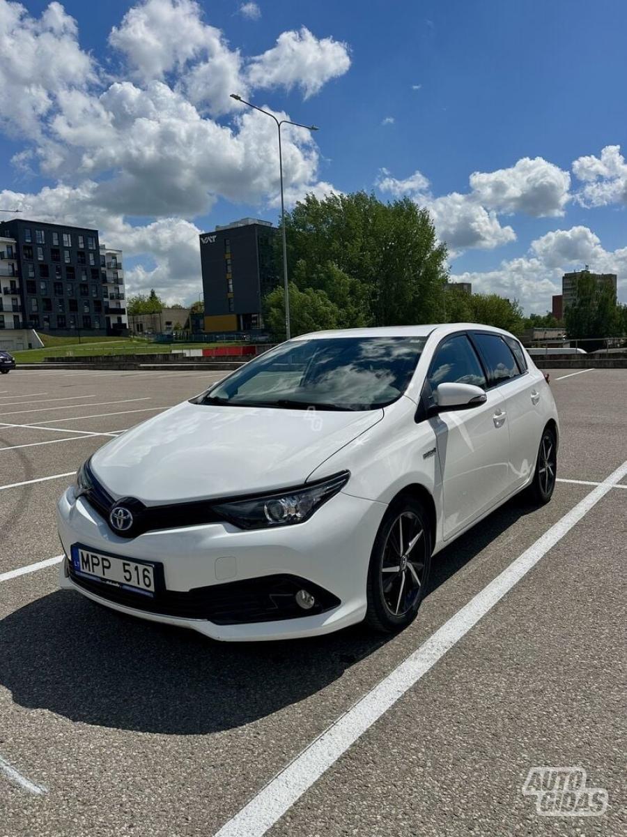 Toyota Auris 2018 Šauļi, ar dzinēja tilpumu 1.80 L un nobraukumu 111 tūkst. km par 12700 €, foto 1 vietnē AUTOMOTO.COM.LV