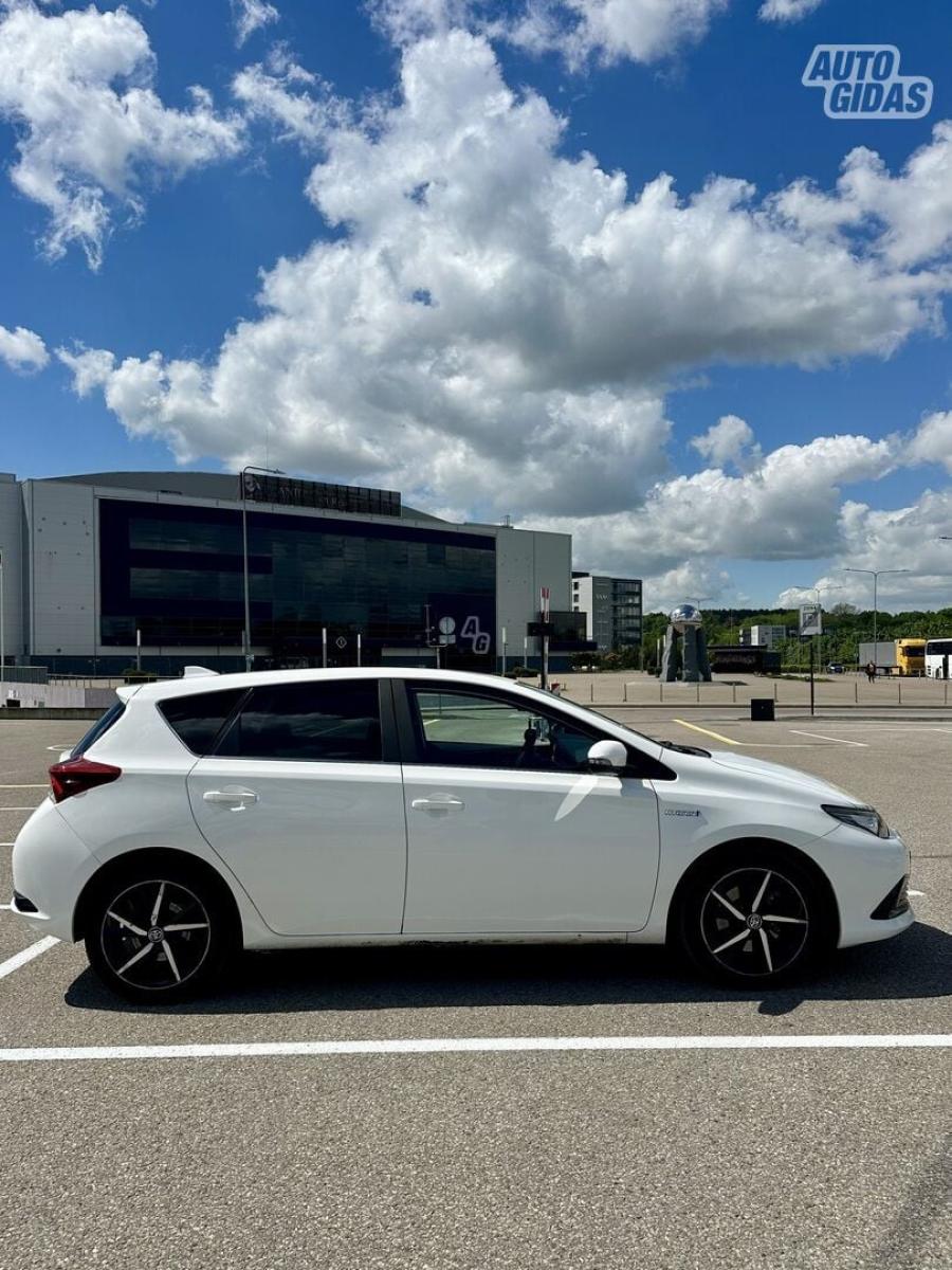 Toyota Auris 2018 Šauļi, ar dzinēja tilpumu 1.80 L un nobraukumu 111 tūkst. km par 12700 €, foto 6 vietnē AUTOMOTO.COM.LV