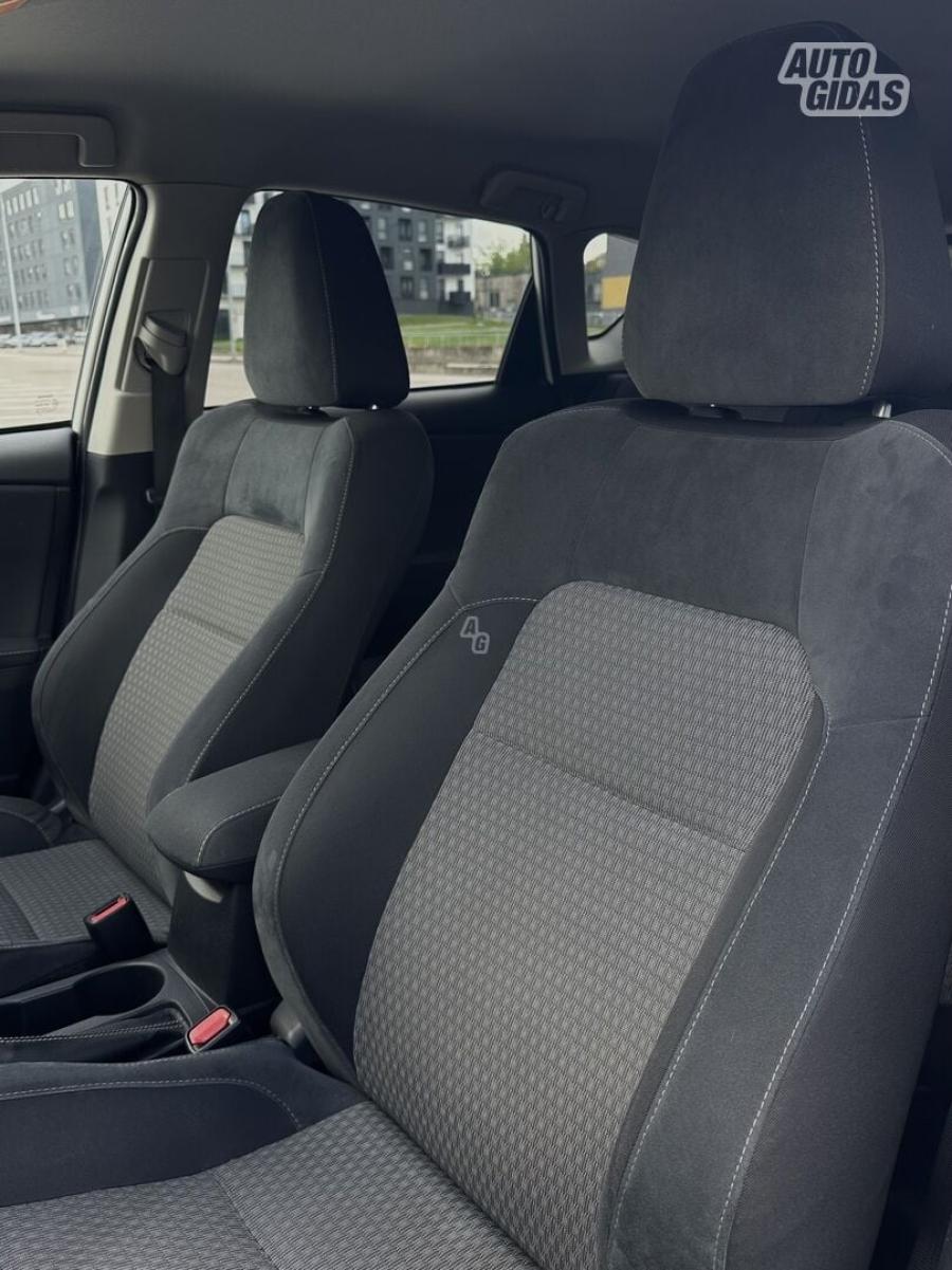 Toyota Auris 2018 Šauļi, ar dzinēja tilpumu 1.80 L un nobraukumu 111 tūkst. km par 12700 €, foto 11 vietnē AUTOMOTO.COM.LV