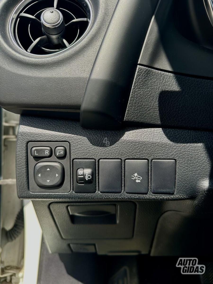 Toyota Auris 2018 Šauļi, ar dzinēja tilpumu 1.80 L un nobraukumu 111 tūkst. km par 12700 €, foto 15 vietnē AUTOMOTO.COM.LV