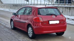 Red Toyota Auris 2008 in Vilnius, with an engine capacity of 1.60 L and mileage of 229 thousand km for 3650 €, photo 4 on AUTOMOTO.COM.LV