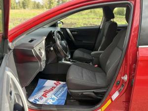 Red Toyota Auris 2013 in Siauliai, with an engine capacity of 1.60 L and mileage of 193 thousand km for 7800 €, photo 11 on AUTOMOTO.COM.LV