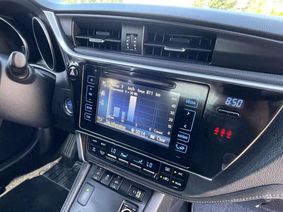 Sarkans Toyota Auris 2016 Viļņa, ar dzinēja tilpumu 1.80 L un nobraukumu 219 tūkst. km par 11500 €, foto 7 vietnē AUTOMOTO.COM.LV