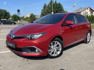 Sarkans Toyota Auris 2016 Viļņa, ar dzinēja tilpumu 1.80 L un nobraukumu 219 tūkst. km par 11500 €, foto 13 vietnē AUTOMOTO.COM.LV