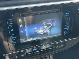 Sarkans Toyota Auris 2016 Viļņa, ar dzinēja tilpumu 1.80 L un nobraukumu 219 tūkst. km par 11500 €, foto 42 vietnē AUTOMOTO.COM.LV