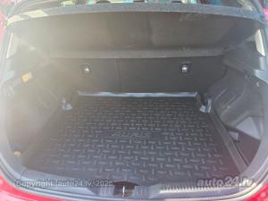 Sarkans Toyota Auris 2016 Tallina, ar dzinēja tilpumu 1.80 L un nobraukumu 102 tūkst. km par 12300 €, foto 11 vietnē AUTOMOTO.COM.LV