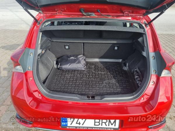 Sarkans Toyota Auris 2016 Viljandi, ar dzinēja tilpumu 1.60 L un nobraukumu 109 tūkst. km par 11900 €, foto 10 vietnē AUTOMOTO.COM.LV
