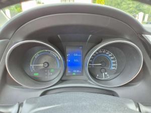 Sarkans Toyota Auris 2017 Viļņa, ar dzinēja tilpumu 1.80 L un nobraukumu 156 tūkst. km par 11950 €, foto 6 vietnē AUTOMOTO.COM.LV