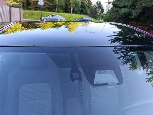 Sarkans Toyota Auris 2017 Viļņa, ar dzinēja tilpumu 1.20 L un nobraukumu 176 tūkst. km par 7300 €, foto 6 vietnē AUTOMOTO.COM.LV
