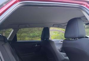 Red Toyota Auris 2017 in Vilnius, with an engine capacity of 1.20 L and mileage of 176 thousand km for 7300 €, photo 11 on AUTOMOTO.COM.LV