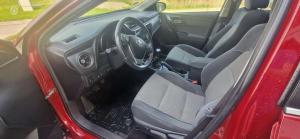 Red Toyota Auris 2017 in Utena, with an engine capacity of 1.60 L and mileage of 261 thousand km for 7100 €, photo 7 on AUTOMOTO.COM.LV