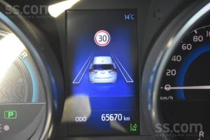 Красный Тойота Аурис 2017 в Талси, объемом двигателя 1.80 л и пробегом 65 тыс. км за 11700 €, фото 25 на AUTOMOTO.COM.LV