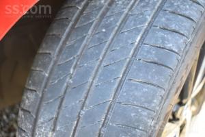 Красный Тойота Аурис 2017 в Талси, объемом двигателя 1.80 л и пробегом 65 тыс. км за 11700 €, фото 29 на AUTOMOTO.COM.LV