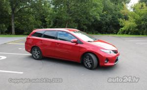 Sarkans Toyota Auris 2014 Rapla, ar dzinēja tilpumu 2.00 L un nobraukumu 151 tūkst. km par 7490 €, foto 8 vietnē AUTOMOTO.COM.LV