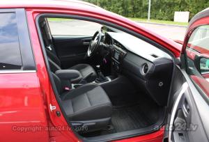 Sarkans Toyota Auris 2014 Rapla, ar dzinēja tilpumu 2.00 L un nobraukumu 151 tūkst. km par 7490 €, foto 12 vietnē AUTOMOTO.COM.LV
