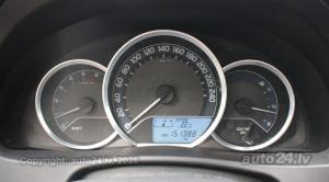 Red Toyota Auris 2014 in Rapla, with an engine capacity of 2.00 L and mileage of 151 thousand km for 7490 €, photo 16 on AUTOMOTO.COM.LV
