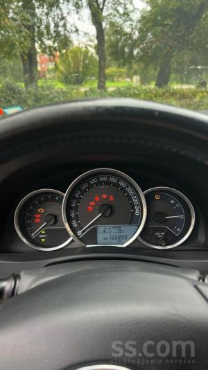 Sarkans Toyota Auris 2015 Jelgava, ar dzinēja tilpumu 1.60 L un nobraukumu 155 tūkst. km par 6200 €, foto 19 vietnē AUTOMOTO.COM.LV