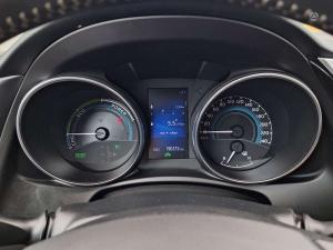 Sarkans Toyota Auris 2016 Viļņa, ar dzinēja tilpumu 1.80 L un nobraukumu 190 tūkst. km par 9250 €, foto 18 vietnē AUTOMOTO.COM.LV
