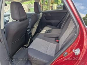 Красный Тойота Аурис 2018 в Таллин, объемом двигателя 1.80 л и пробегом 160 тыс. км за 12999 €, фото 18 на AUTOMOTO.COM.LV