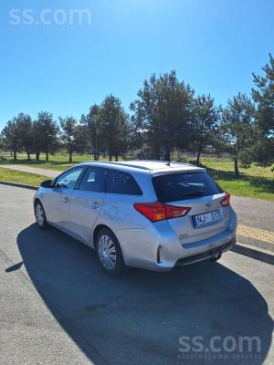Toyota Auris 2013 Rīga, ar dzinēja tilpumu 1.40 L un nobraukumu 345 tūkst. km par 4100 €, foto 7 vietnē AUTOMOTO.COM.LV