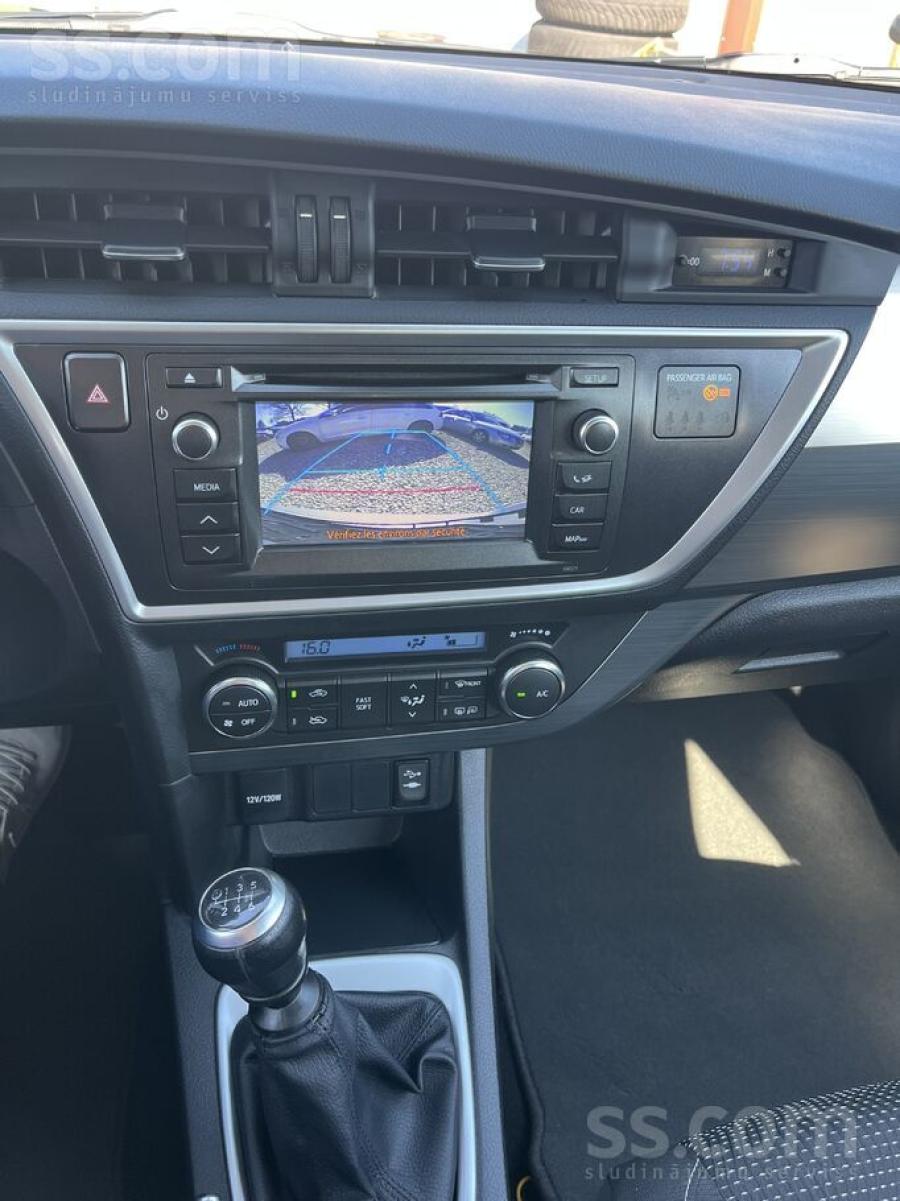 Toyota Auris 2014 Valmiera, ar dzinēja tilpumu 1.40 L un nobraukumu 0 tūkst. km par 7200 €, foto 9 vietnē AUTOMOTO.COM.LV