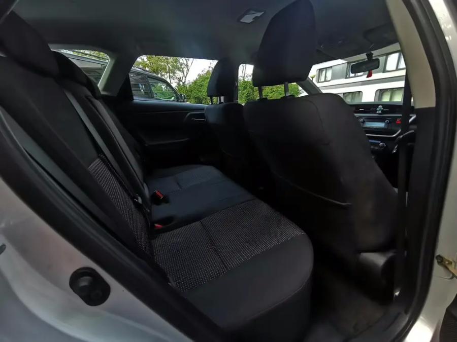 Toyota Auris 2014 Rīga, ar dzinēja tilpumu 1.60 L un nobraukumu 148 tūkst. km par 7290 €, foto 12 vietnē AUTOMOTO.COM.LV