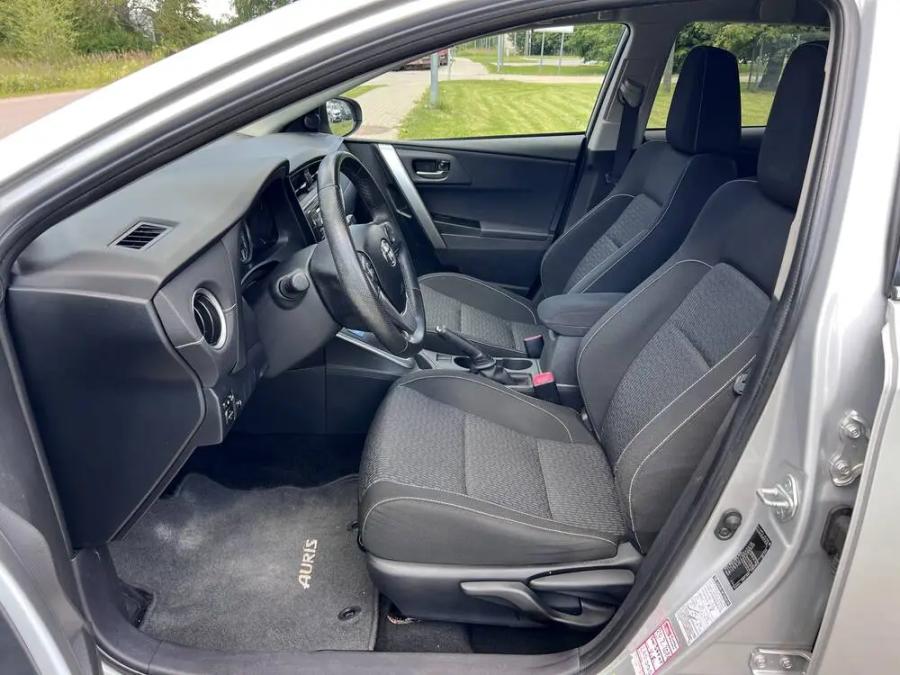 Toyota Auris 2014 Rīga, ar dzinēja tilpumu 1.80 L un nobraukumu 0 tūkst. km par 7550 €, foto 8 vietnē AUTOMOTO.COM.LV