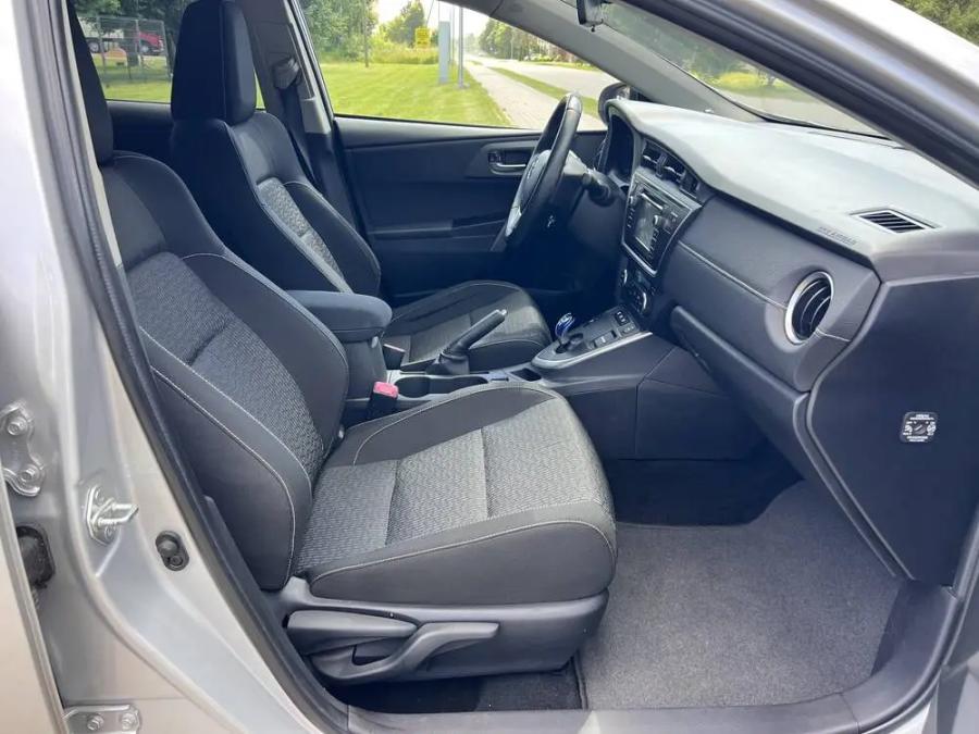 Toyota Auris 2014 Rīga, ar dzinēja tilpumu 1.80 L un nobraukumu 0 tūkst. km par 7550 €, foto 10 vietnē AUTOMOTO.COM.LV