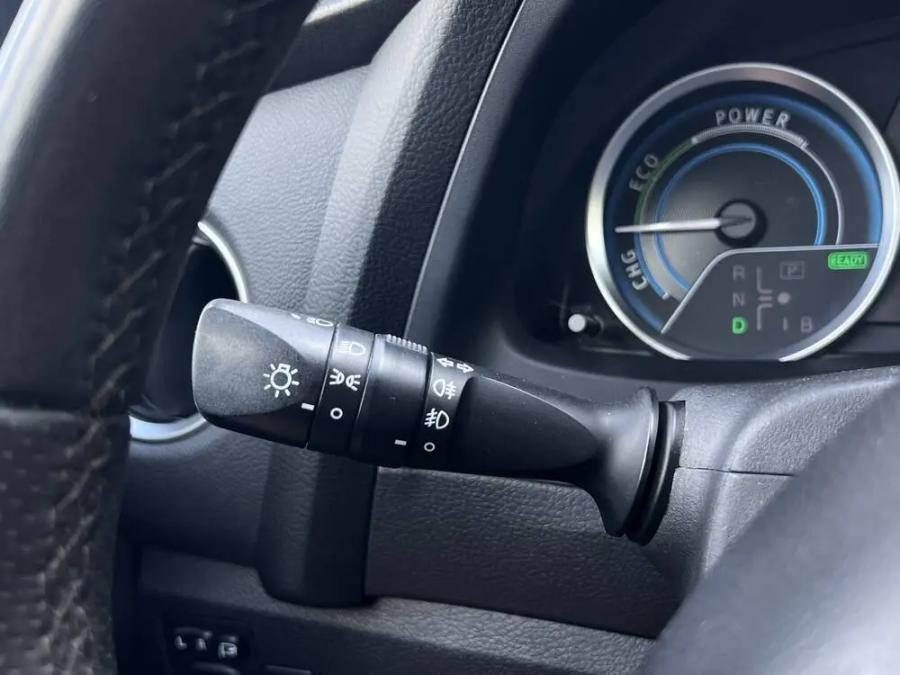 Toyota Auris 2014 Rīga, ar dzinēja tilpumu 1.80 L un nobraukumu 0 tūkst. km par 7550 €, foto 22 vietnē AUTOMOTO.COM.LV