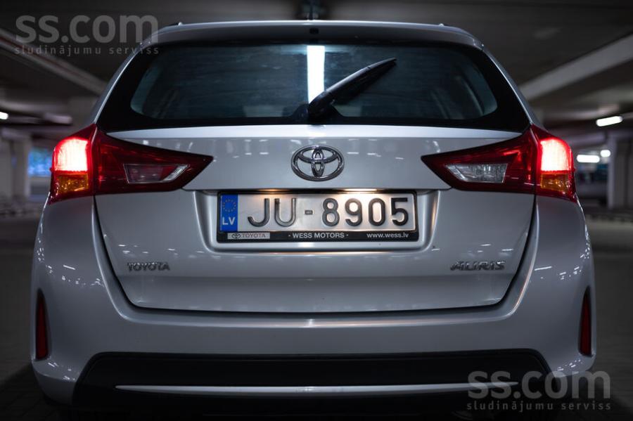 Toyota Auris 2015 Rīga, ar dzinēja tilpumu 1.60 L un nobraukumu 0 tūkst. km par 5900 €, foto 2 vietnē AUTOMOTO.COM.LV