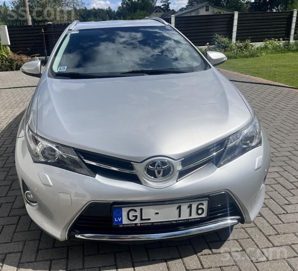 Toyota Auris 2015 Rīga, ar dzinēja tilpumu 1.60 L un nobraukumu 150 tūkst. km par 9800 €, foto 10 vietnē AUTOMOTO.COM.LV